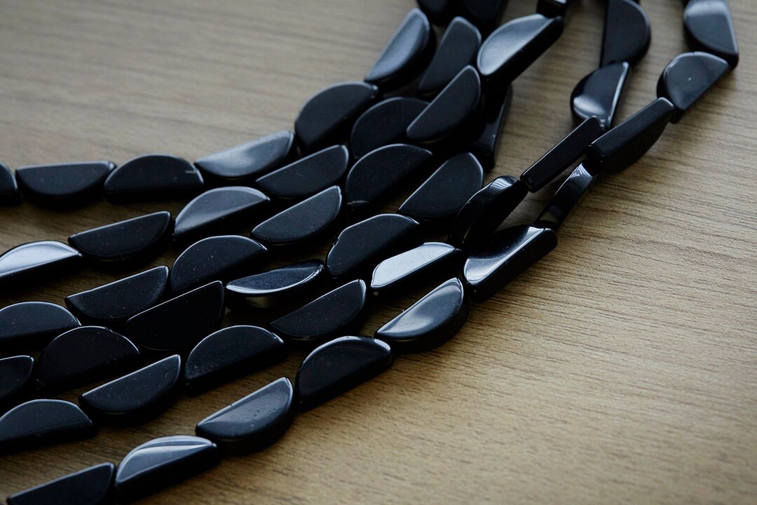 5 Pcs of Black Obsidian Semi Circle Bead - Etsy