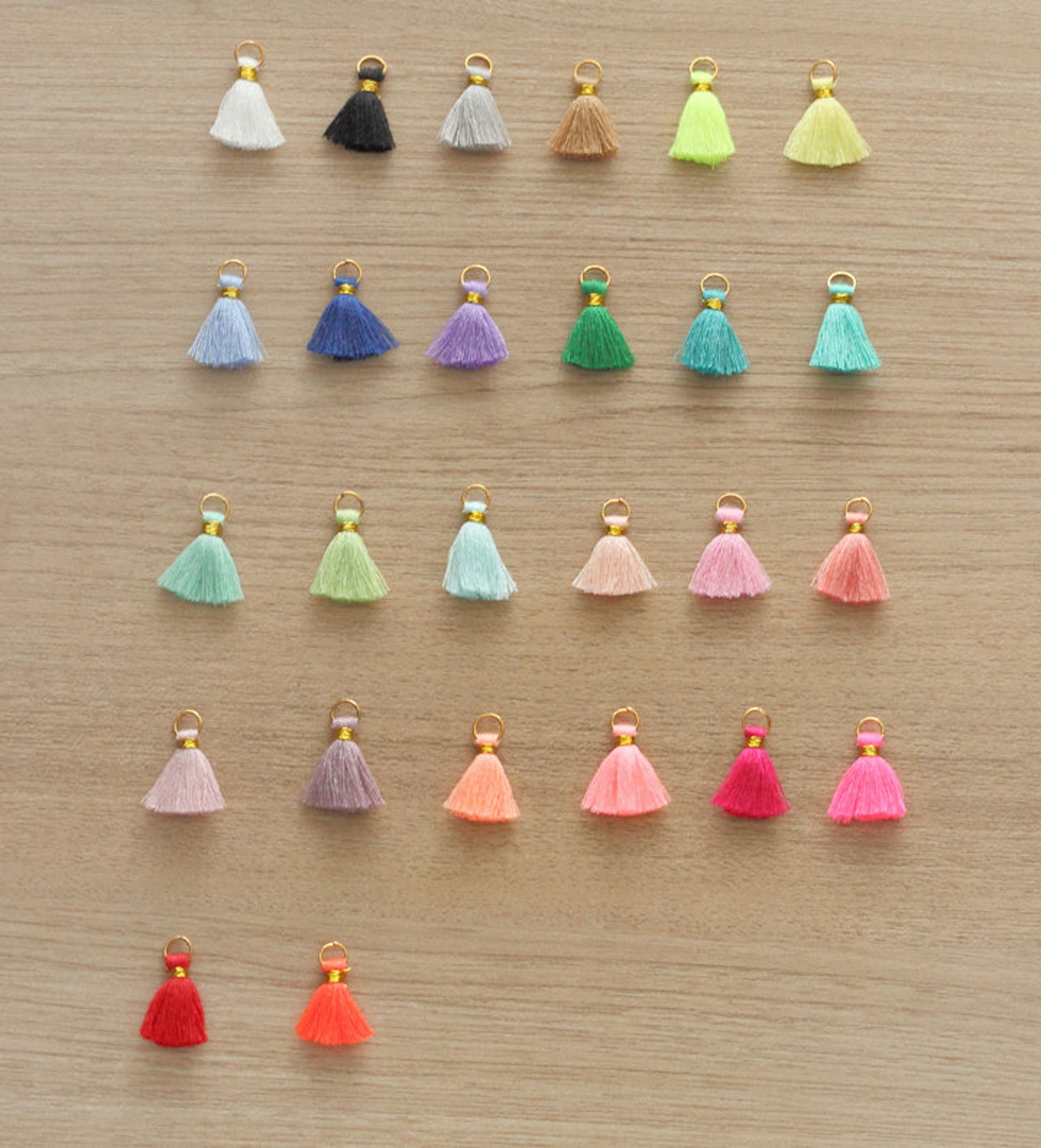 10 Pcs of Mini Tassels DIY Craft Supplies Jewelry Tassels Chunky Tassel ...