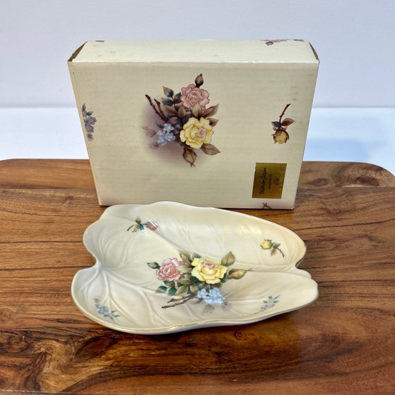 Vintage Japan Victorian Garden Victorian Rose Dresser… - Gem
