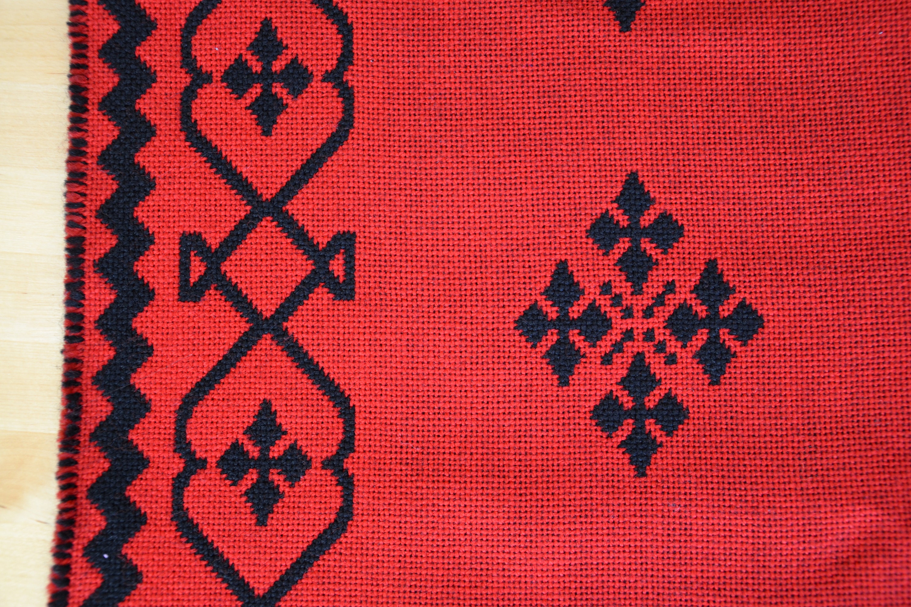 Finnish Mid Century Double Weave Wall Hanging in Red and Black - Etsy