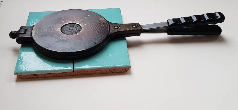 Vintage Waffle Maker Norwegian Krumkake Iron Pizzelle Press - Etsy