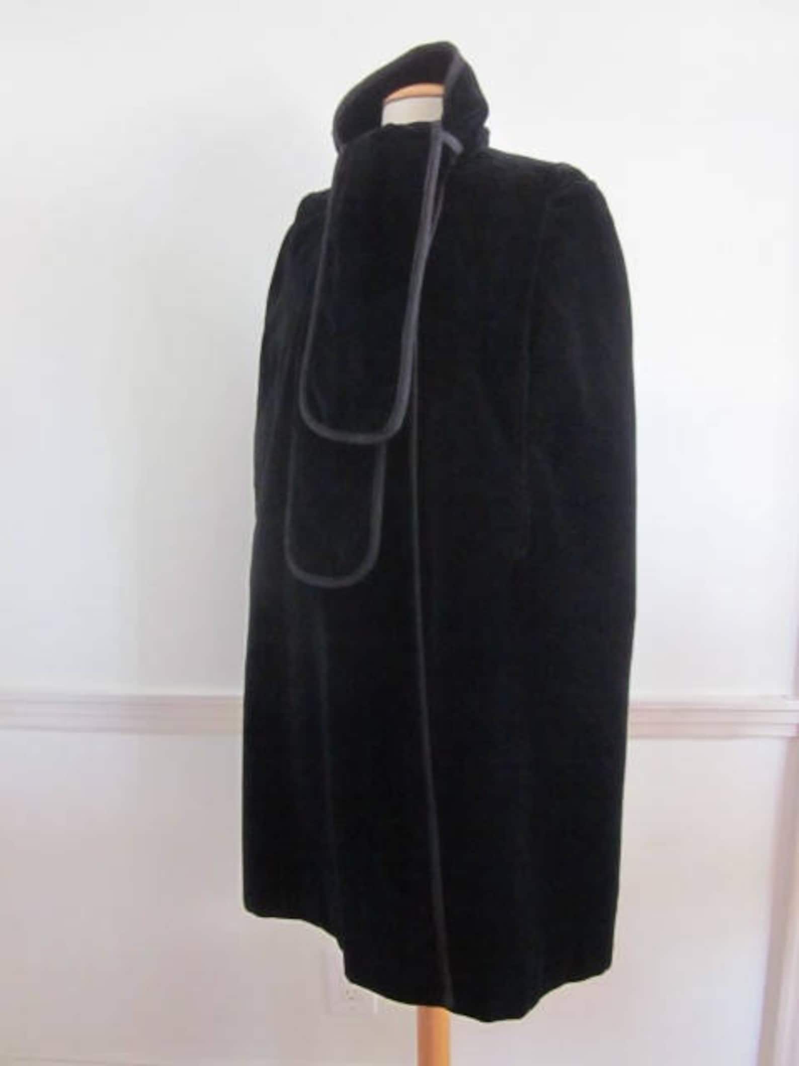 Vintage Velvet Cape / Black Velvet Cape / Alorna Velvet Cape / Vintage ...
