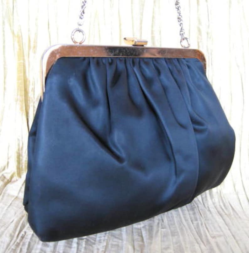 MOD LEWISETTE Vintage 60s Purse / 60s MOD Satin Shoulder Bag /vintage ...