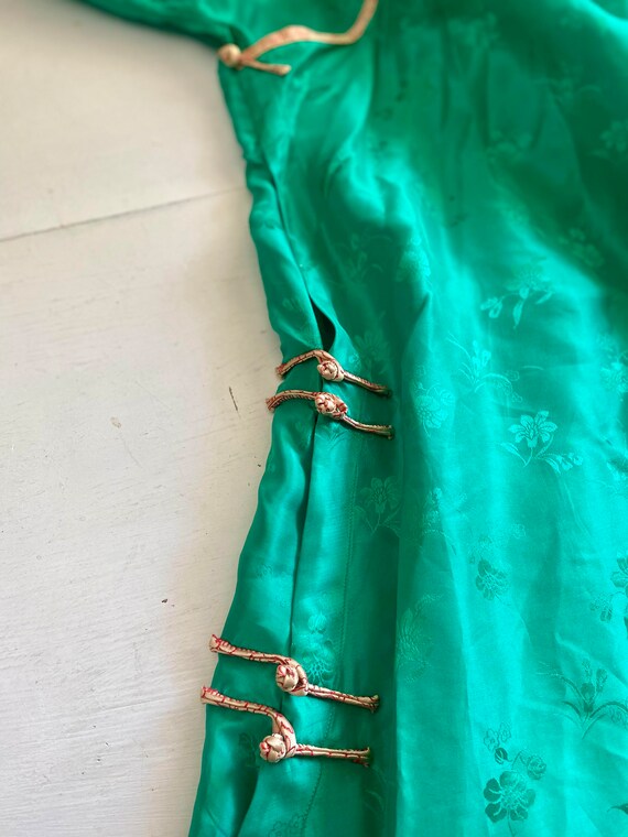 Emerald Green Silk Mongolian Robe Knot Tie Wrap Closu… - Gem