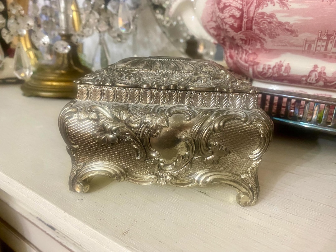 Jewelry Casket Silver Plate Jewelry Box Rectangle Footed Medallion ...