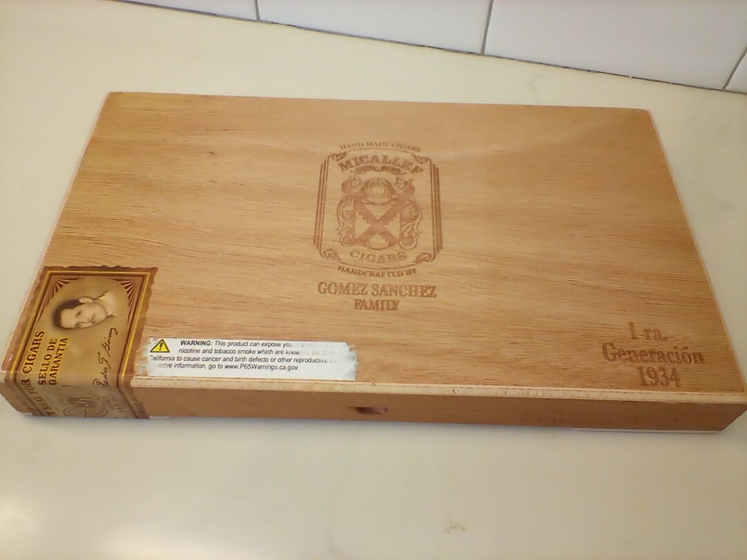 Micallef Cigar Box, Leyenda No.2, Natural, Wood Cigar Box, Craft ...