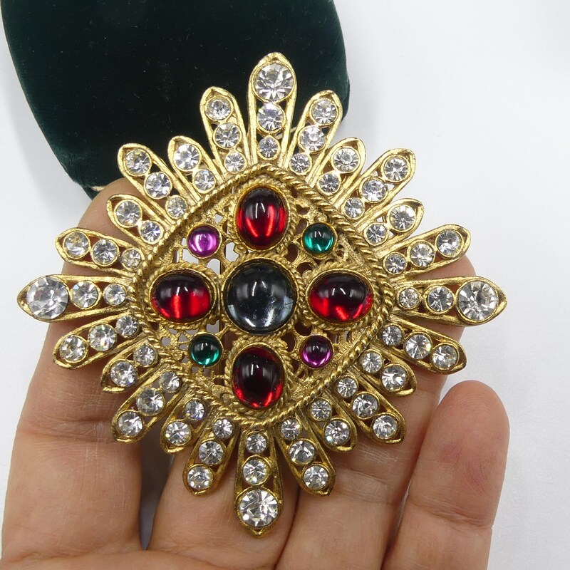 Butler Brooch - Etsy