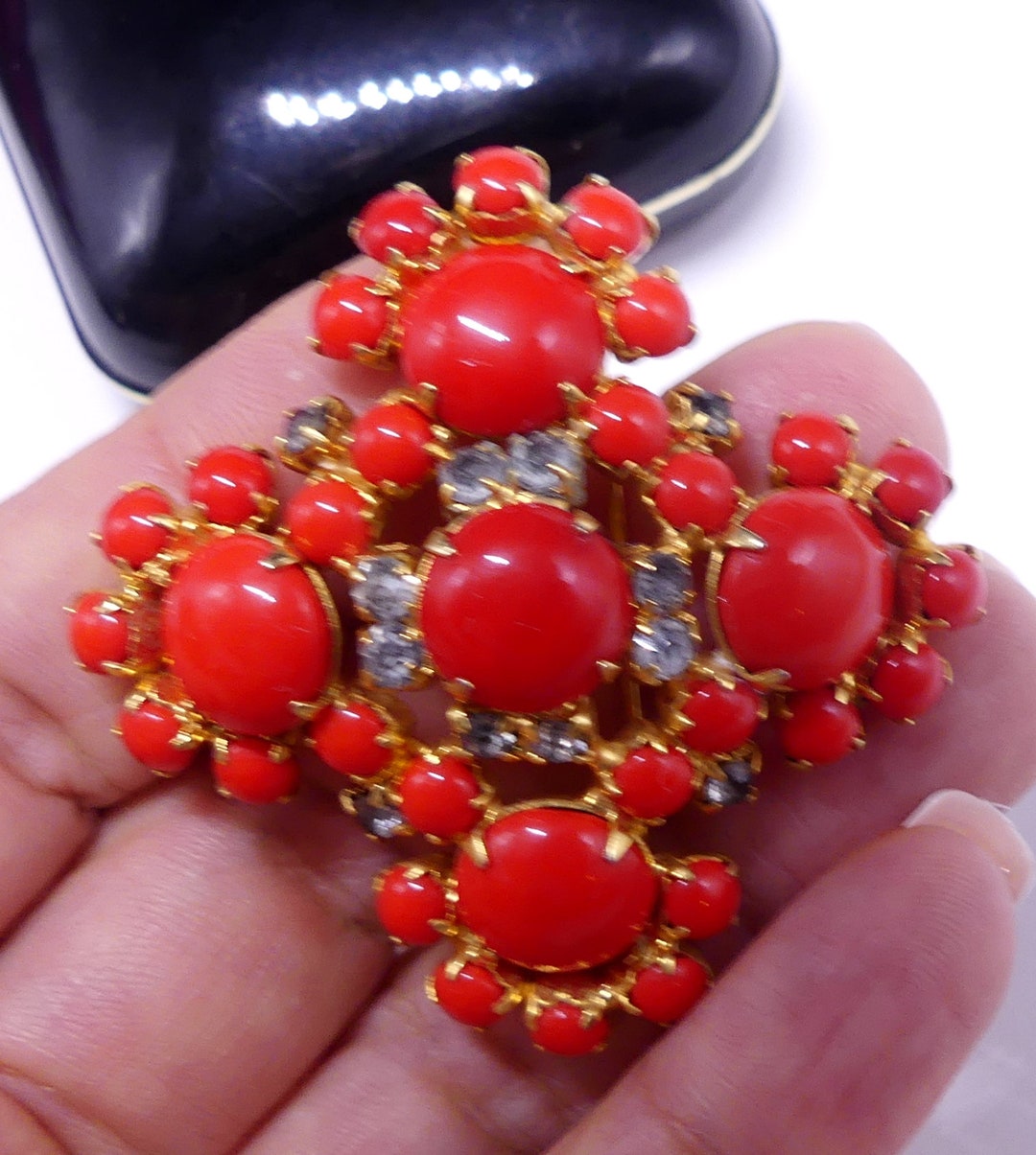 Vintage Gold Tone & Red Glass Cabochon Pin Brooch - Etsy