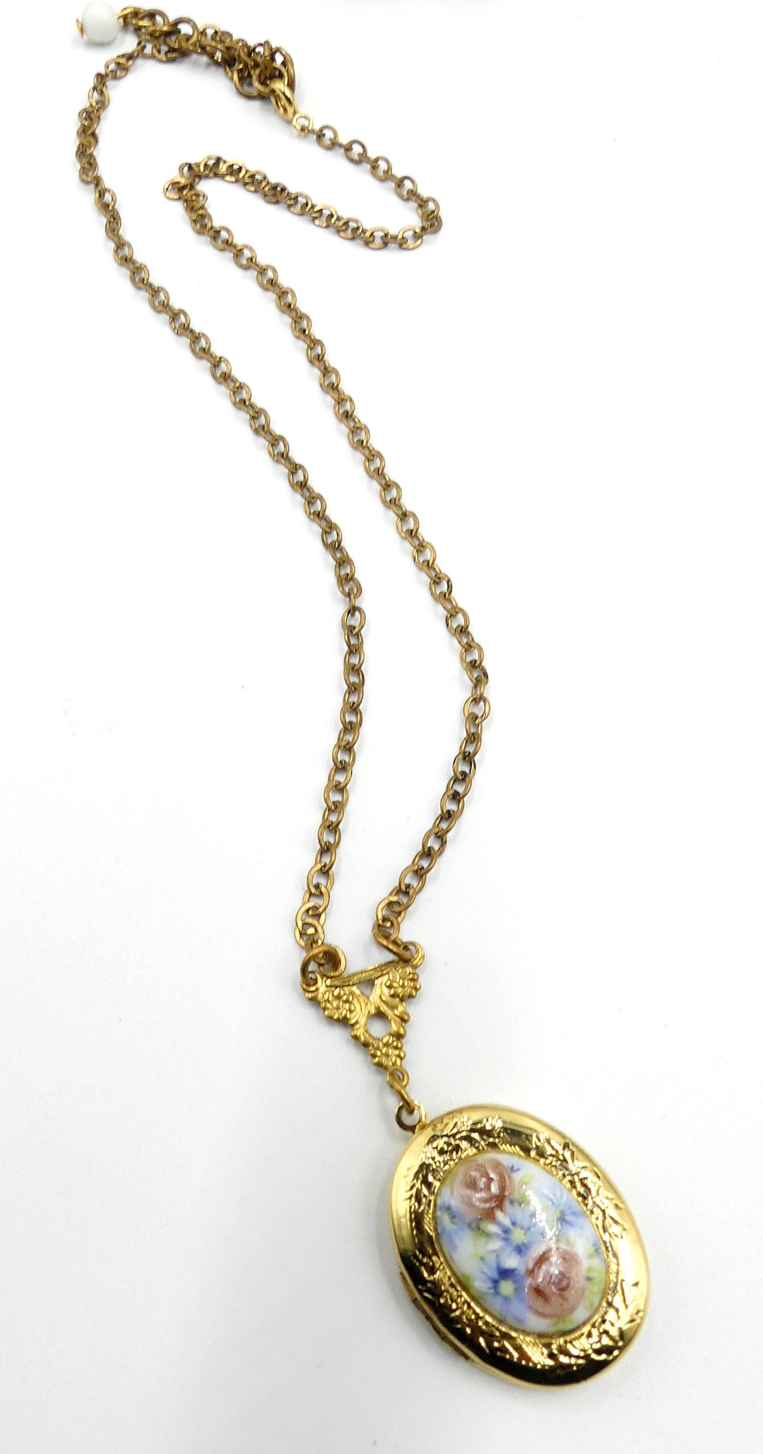 Vintage Golden Tone Antique Style Locket Pendant Necklace - Etsy