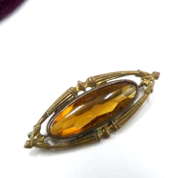 Antique Victorian brass tone & amber glass pin brooch - Gem