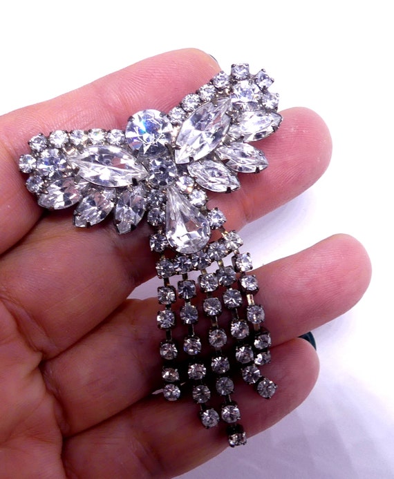 Vintage bow shape brooch - Gem