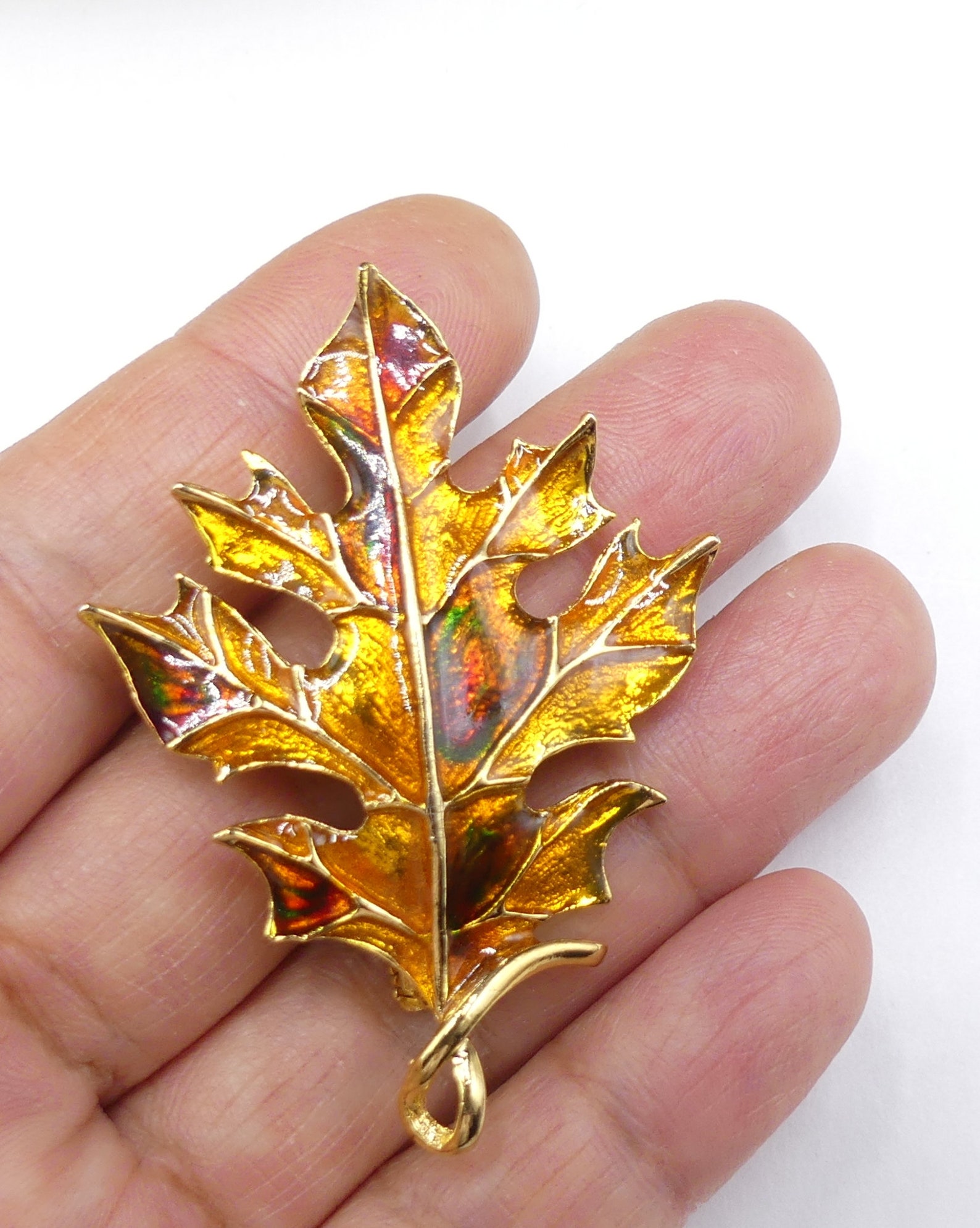 Vintage Gold Tone And Enamel Maple Leaf Pin Brooch Etsy