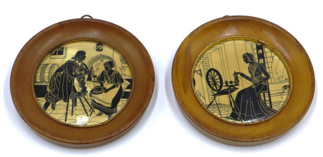 Vintage 30's Pair of Reverse Round Silhouette Paintings W Wooden Frame ...