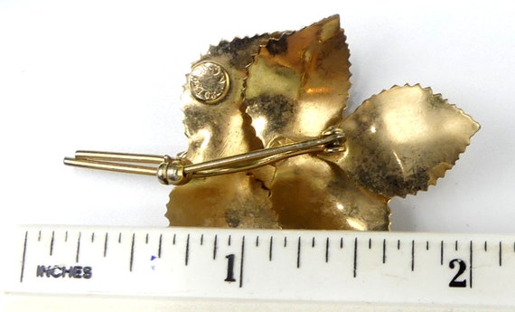 Vintage marked AC 12k gold filled leaf pin brooch - Gem