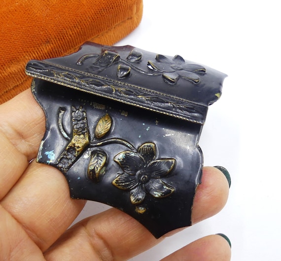 Antique 18th C brass black enamel metal flower belt b… - Gem