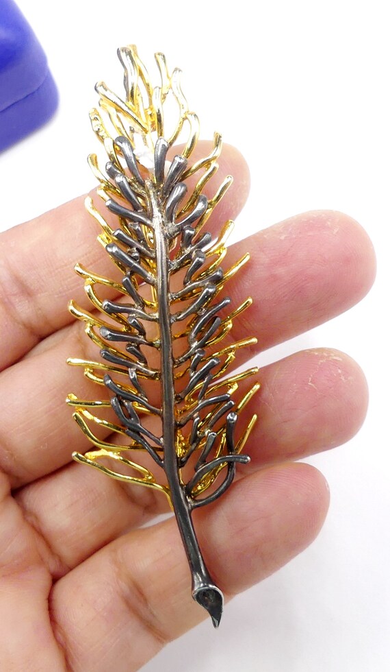 Vintage two tone leaf pin brooch - Gem