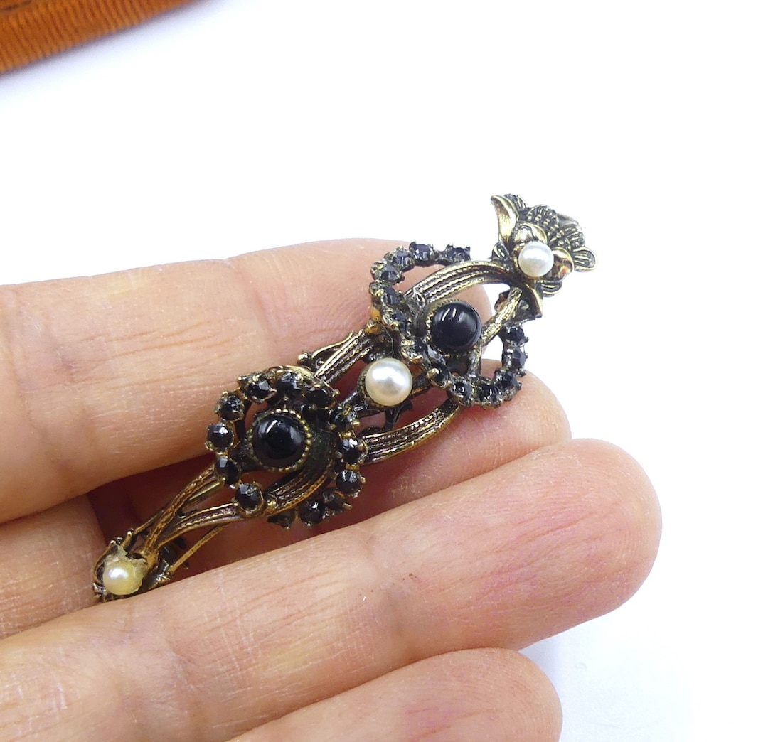 Vintage Signed Original Robert Antique Gold Tone & Black Rhinestone ...