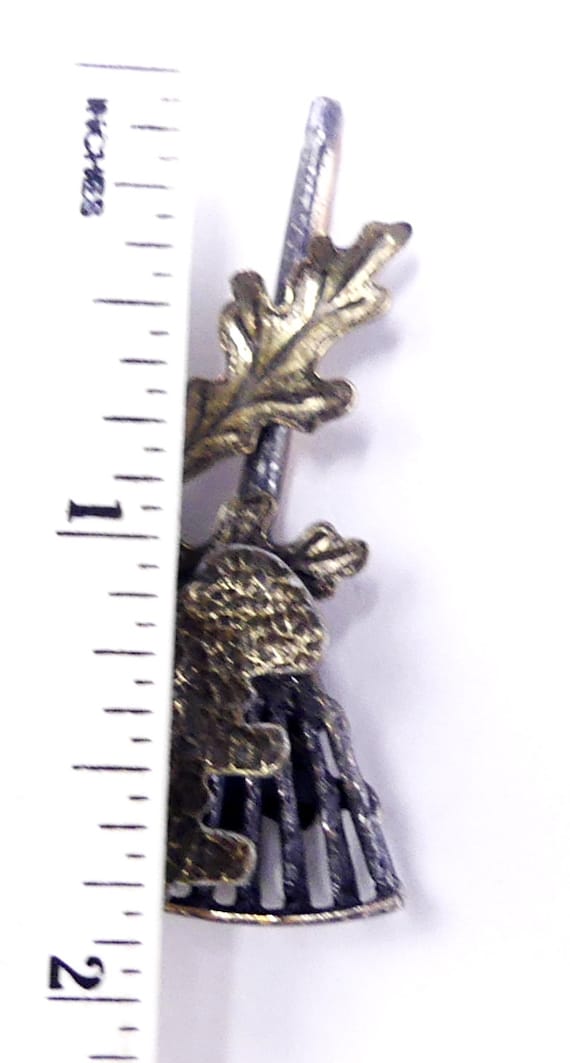 Vintage brass tone pumpkin rake oak leaves enamel pin… - Gem