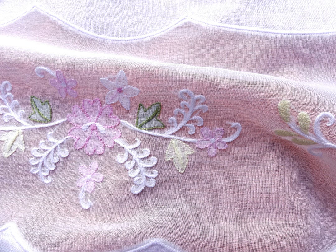 Vintage Chinese Linen W Hand Embroidery of Sheer Organdy W Appliqué ...