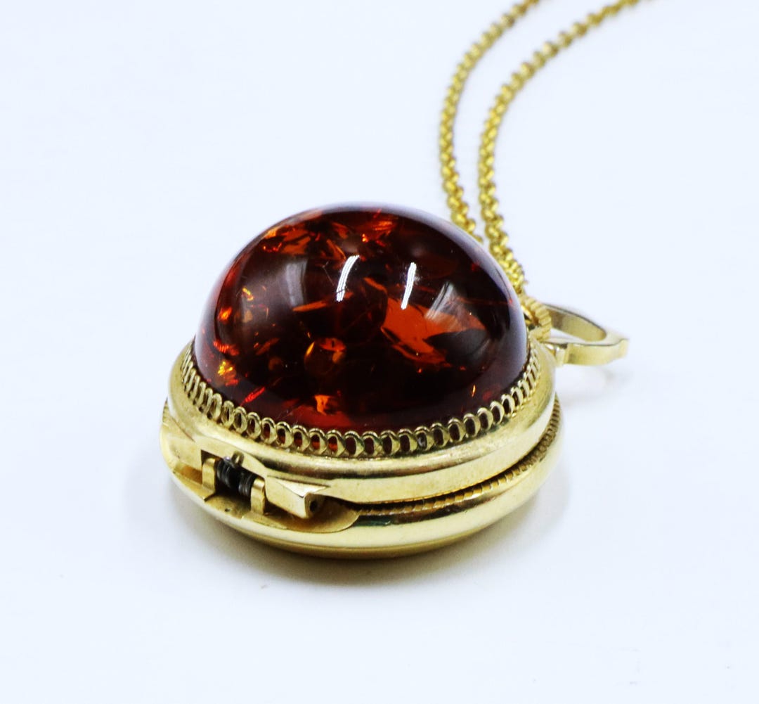 Vintage European Gold Tone & Dome Faux Amber Locket Watch Pendant ...