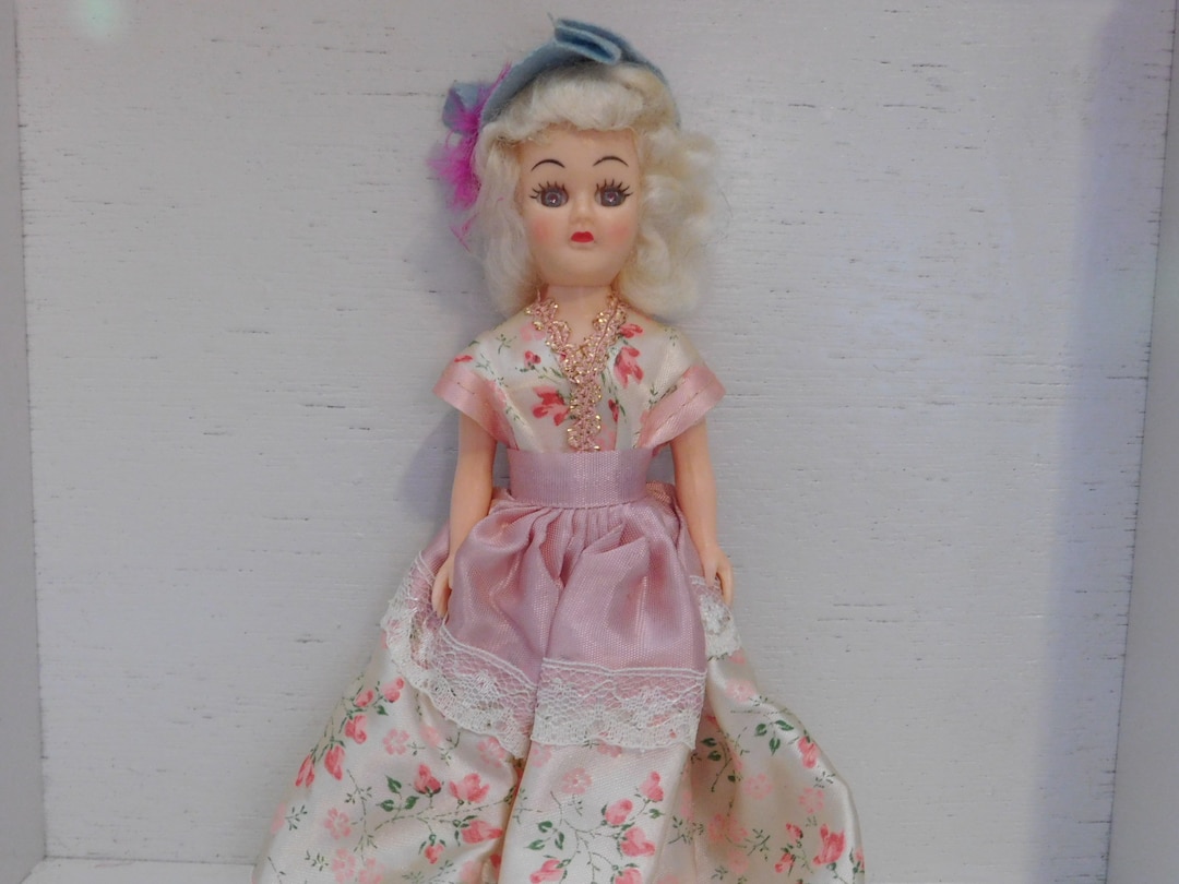 Vintage Collectible Arco Dolls of the World Colonial Doll 1960's - Etsy ...