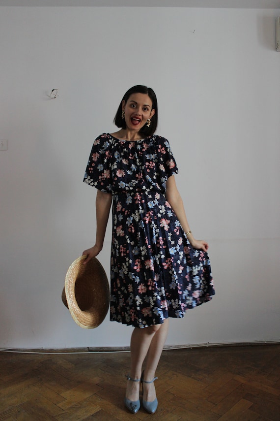 Vintage HM cocktail dress Flower pattern dress Midi d… - Gem