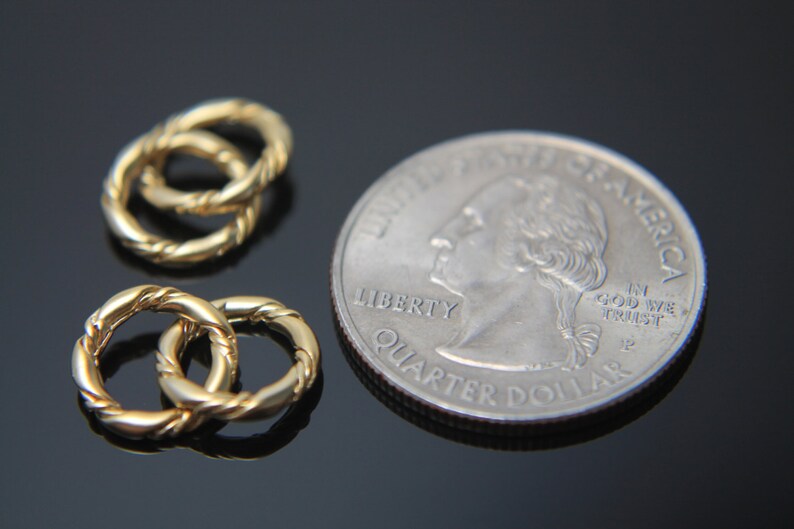 Linked rings charm N13-G5 2 pcs 18x10mm 1.5mm thick Matte | Etsy