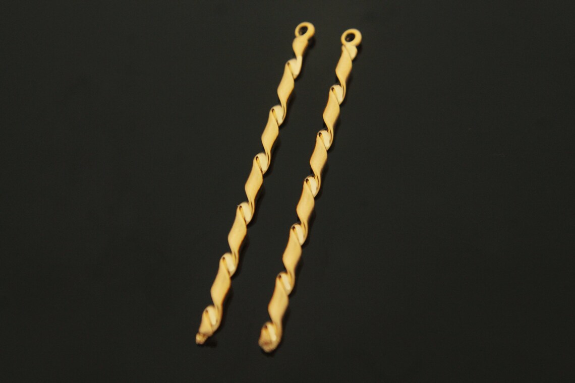 Twisted Thin Stick Charm (L), A2-G7, 2 Pcs, Nickle Free, 40mm, 2mm ...
