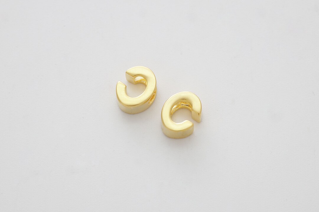 Alphabet C, AC-G11, 2 Pcs, 8x6x4mm, Hole Size 2x3mm, Capital Letter ...