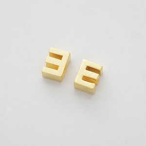 Alphabet E, AE-G11, 2 Pcs, 7.5x5.6x4.2mm, Hole Size 2.8x2mm, Capital ...