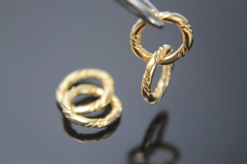 Linked Rings Charm N13-G5 2 Pcs 18x10mm 1.5mm Thick Matte - Etsy