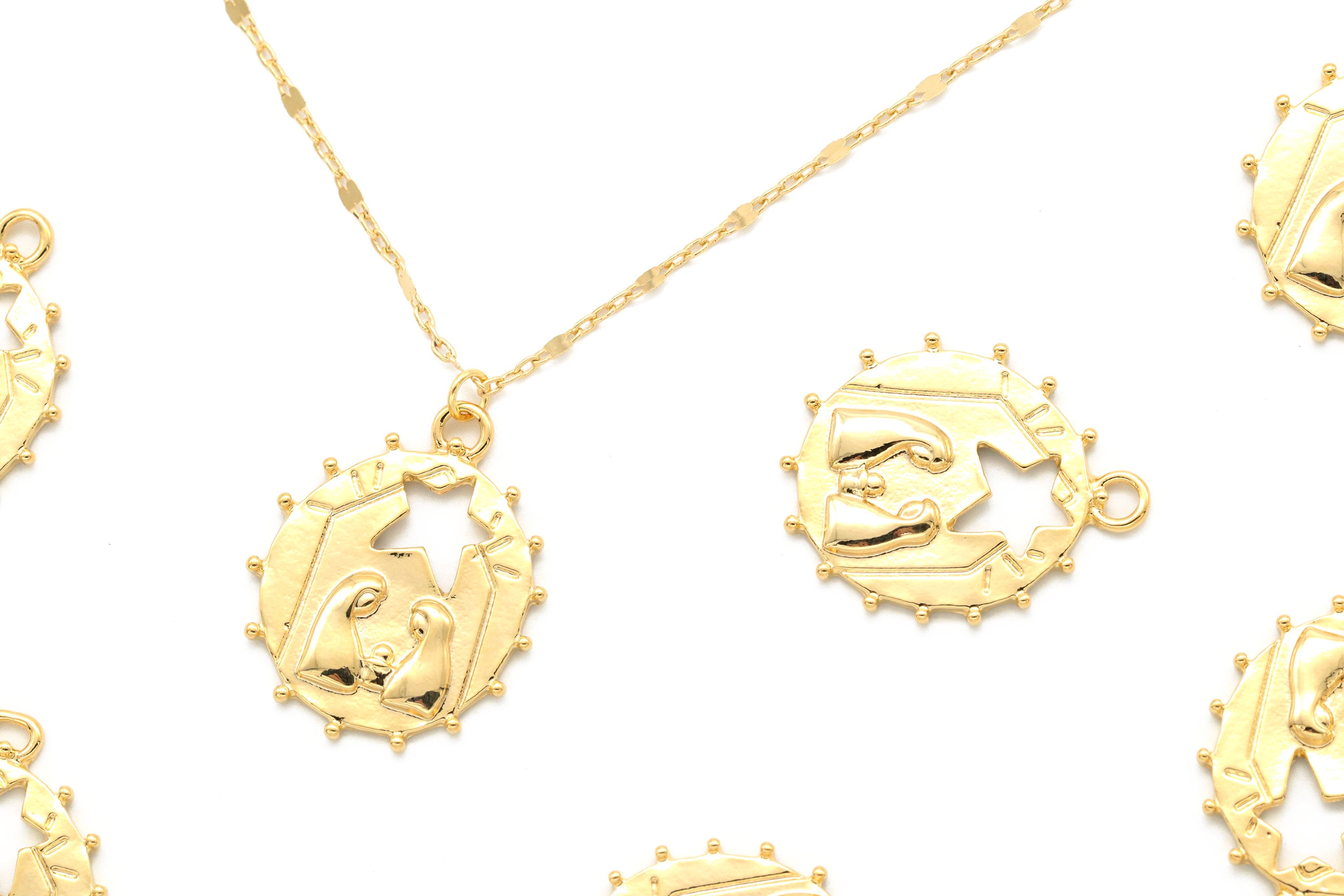 Nativity Pendant Q6-R7 1 Piece Nickel Free 20mm 16K Gold | Etsy