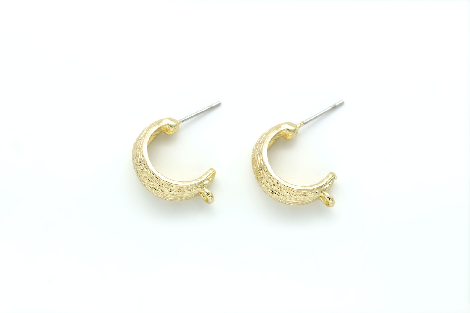 Comb Patterned Bold C Hoop Post w/ link 19x8mm including 1mm | Etsy