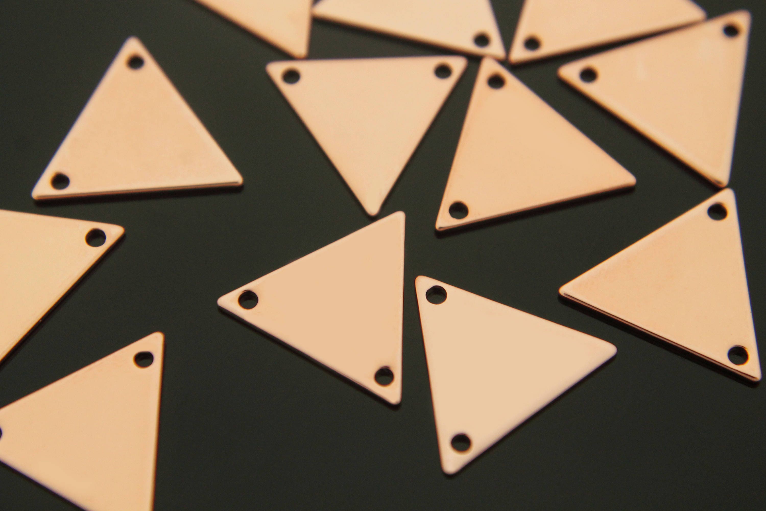 Triangle connector S12-P2 20 pcs Triangle pendent / charm | Etsy