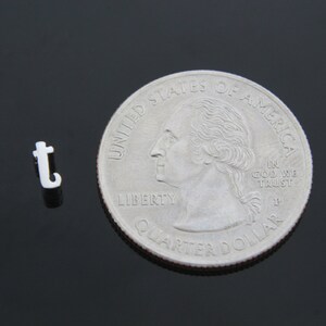Alphabet T, AT-R10, 2 Pcs, 6x3x3mm, Hole Size 1.6x1.5mm, Cursive Letter ...