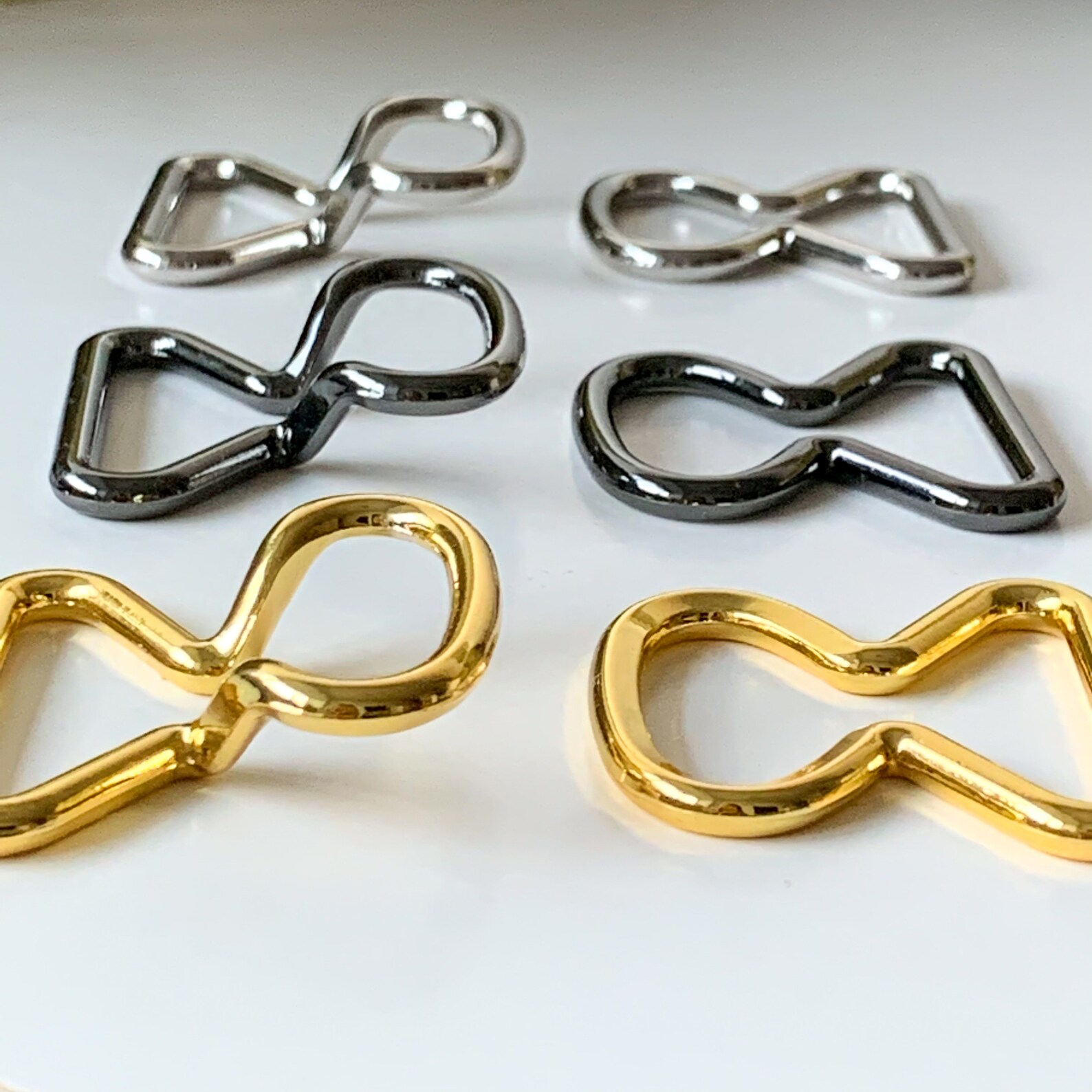 1 Piece 38mm (1.5 Inch) Circular Interlocking Buckle, Metal, Gold Color ...