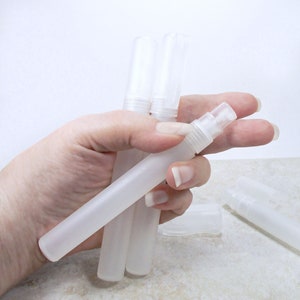 5 Perfume Spray Pens, 10ml Refillable Spray Perfume Atomizer, Plastic ...