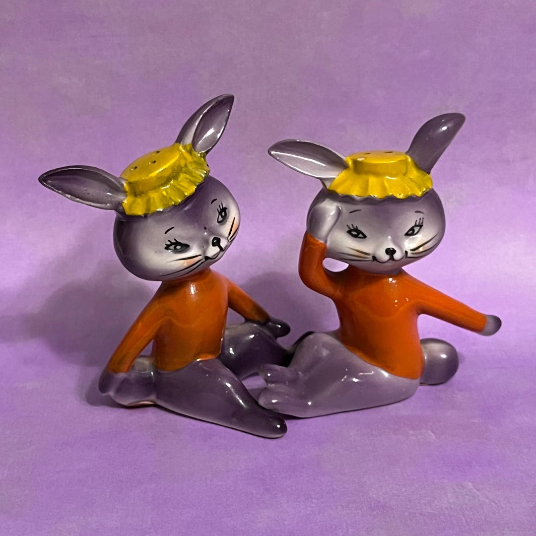 Anthropomorphic Rabbit Head Salt and Pepper Shakers Ceramic Made in ...
