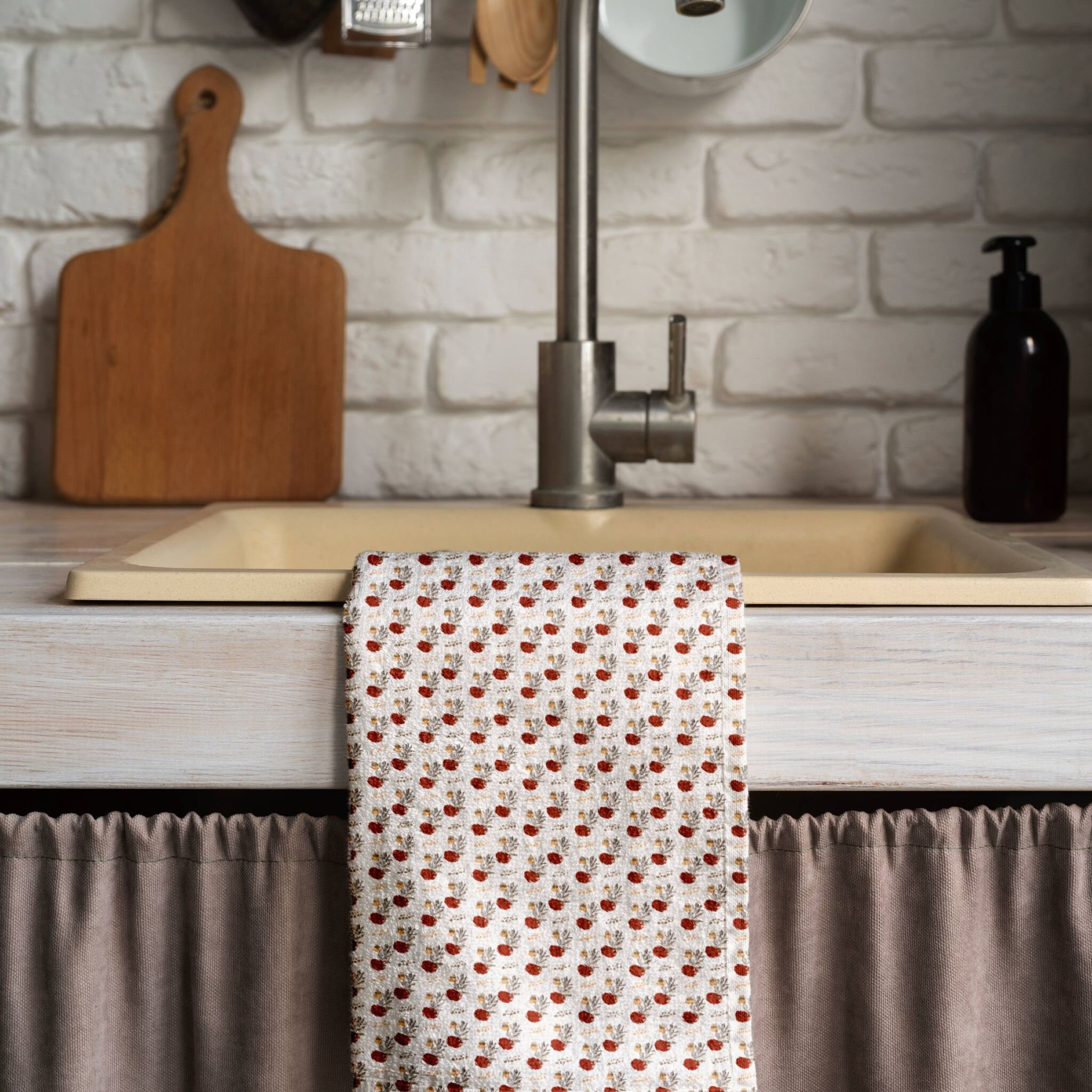 Infinite Red Boho Kitchen Towel, Terracotta White Red Kitchen Towel ...