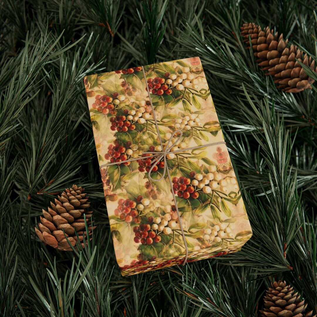 Vintage Mistletoe Wrapping Paper, Red and White Holly Berries Christmas ...