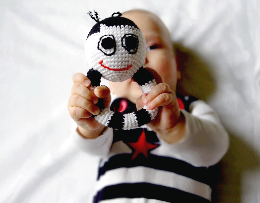 Baby Rattle Smiley Face - Black White Rattling Toy - White/black Baby ...