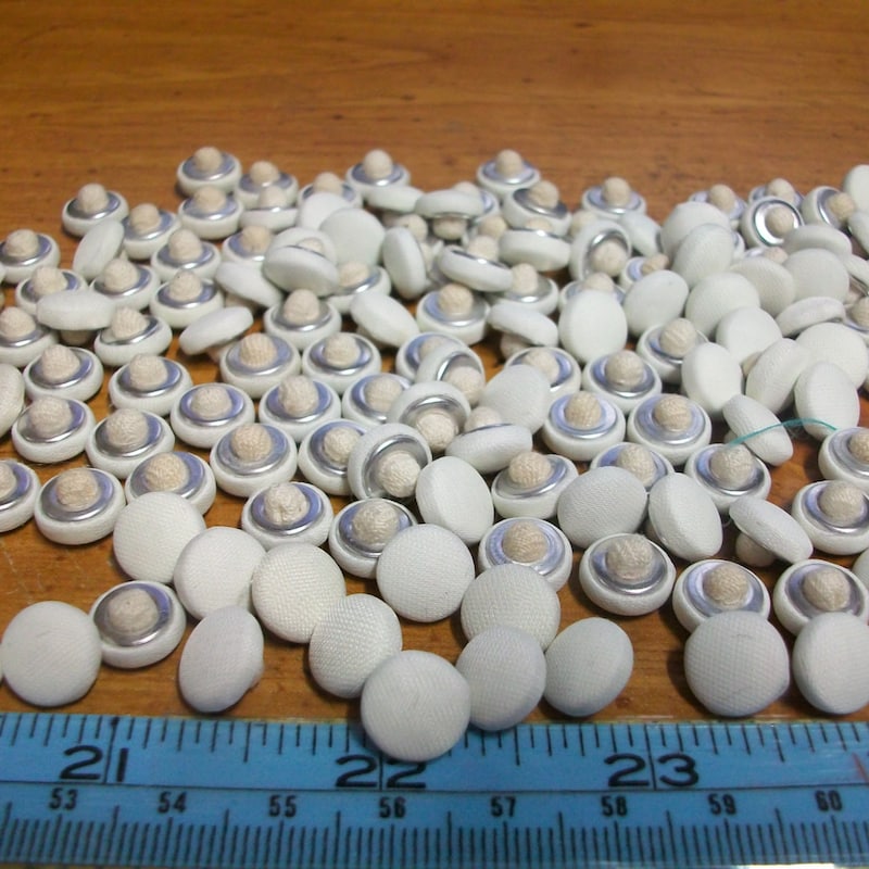 3 Mm Ivory Buttons - Etsy