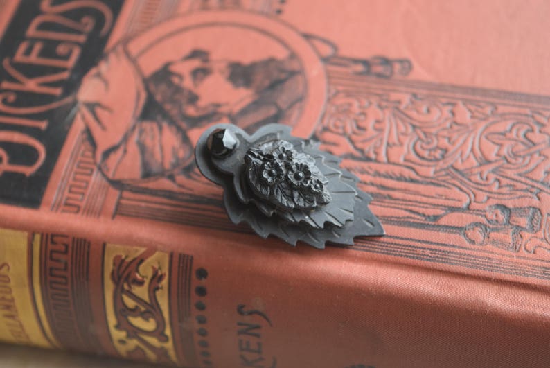 Victorian JET Mourning Brooch Layered Black Whitby Jet Leaf | Etsy