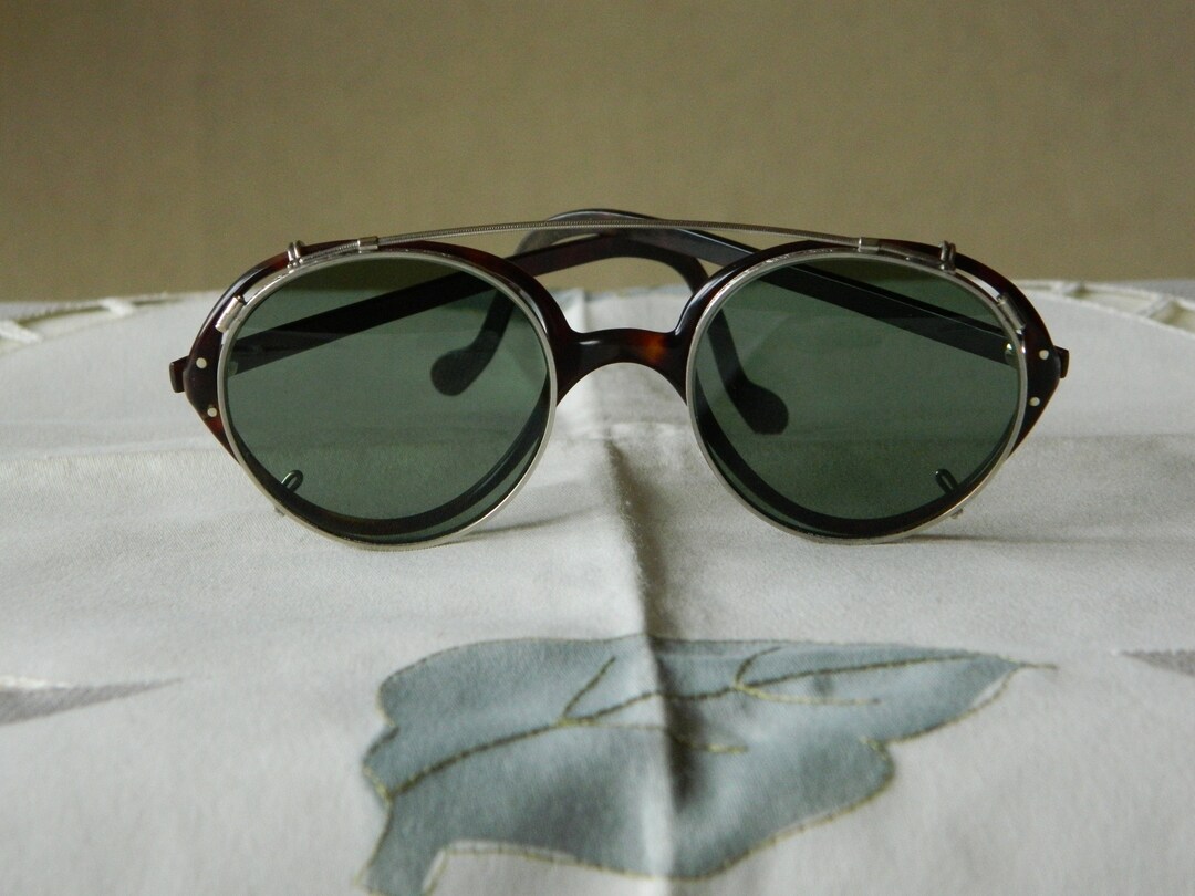 1920s British Made Round Eyeglasses With Clip-on Sunglasses - Etsy