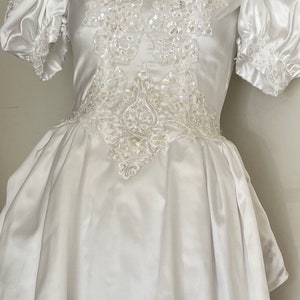 Elegant 80s Form Fitting Satin Wedding Gown With Peplum Style ...