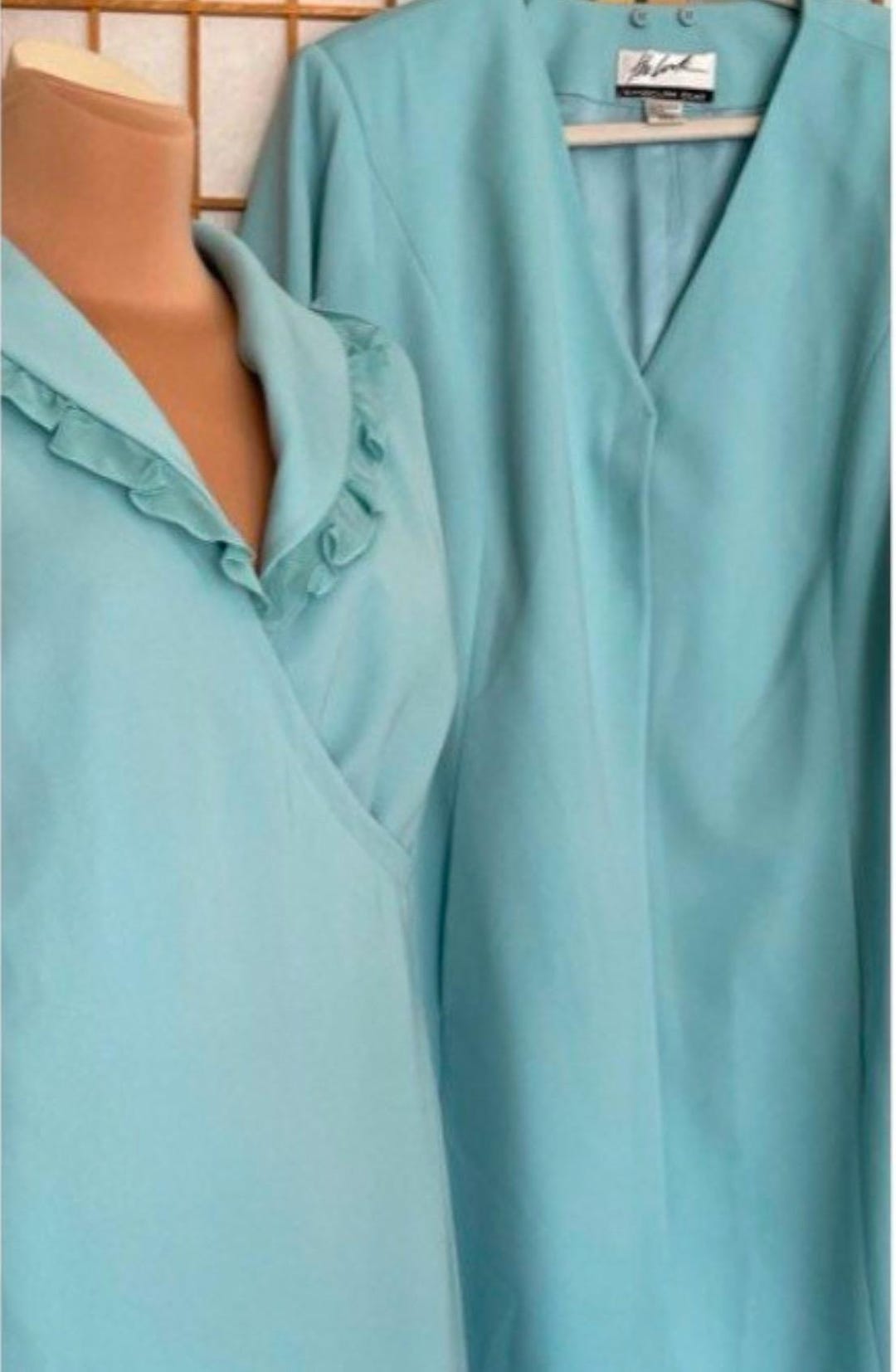 Stunningly Sophisticated Vintage Dress Suit With Removable Collar New ...