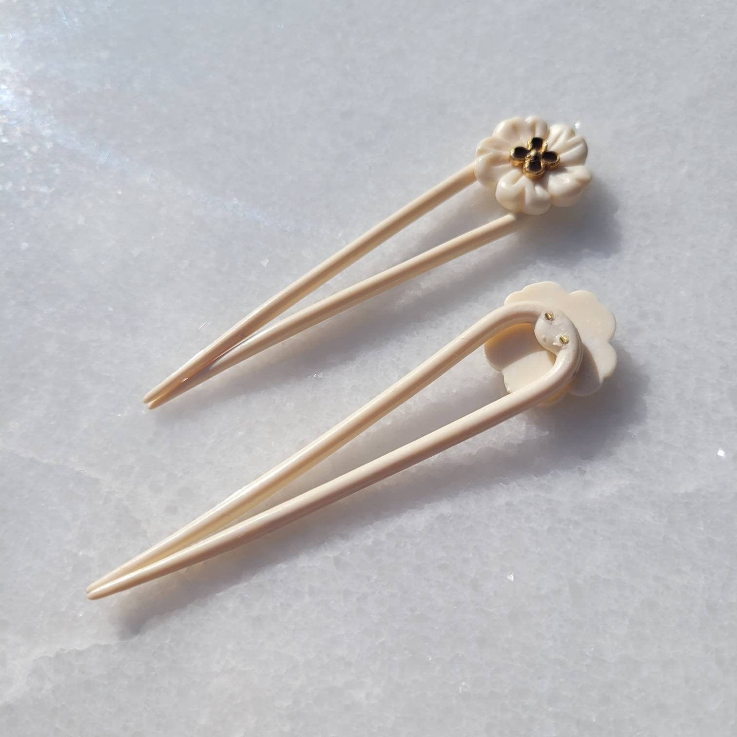 Italian Vintage Flower Hair Pins (set of Two) - Etsy
