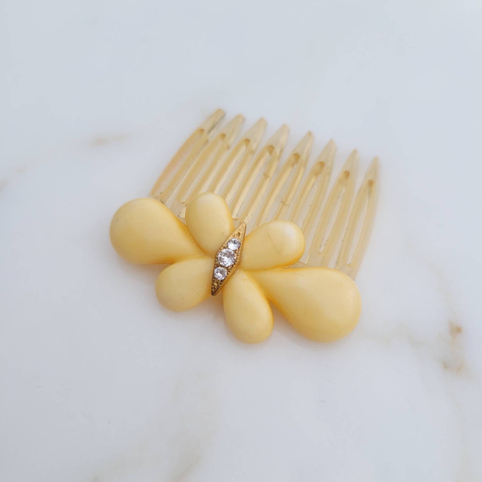 Italian Vintage Bakelite Flower Swarovski Crystals Hair Comb - Etsy