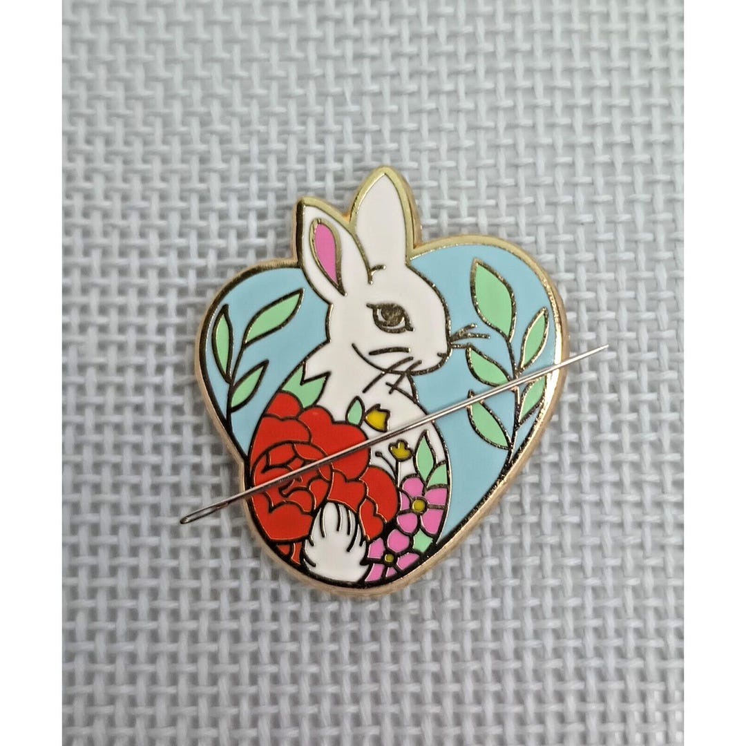 Needle Minder Magnet Bunny Heart Accoutrement Designs Needlepoint ...