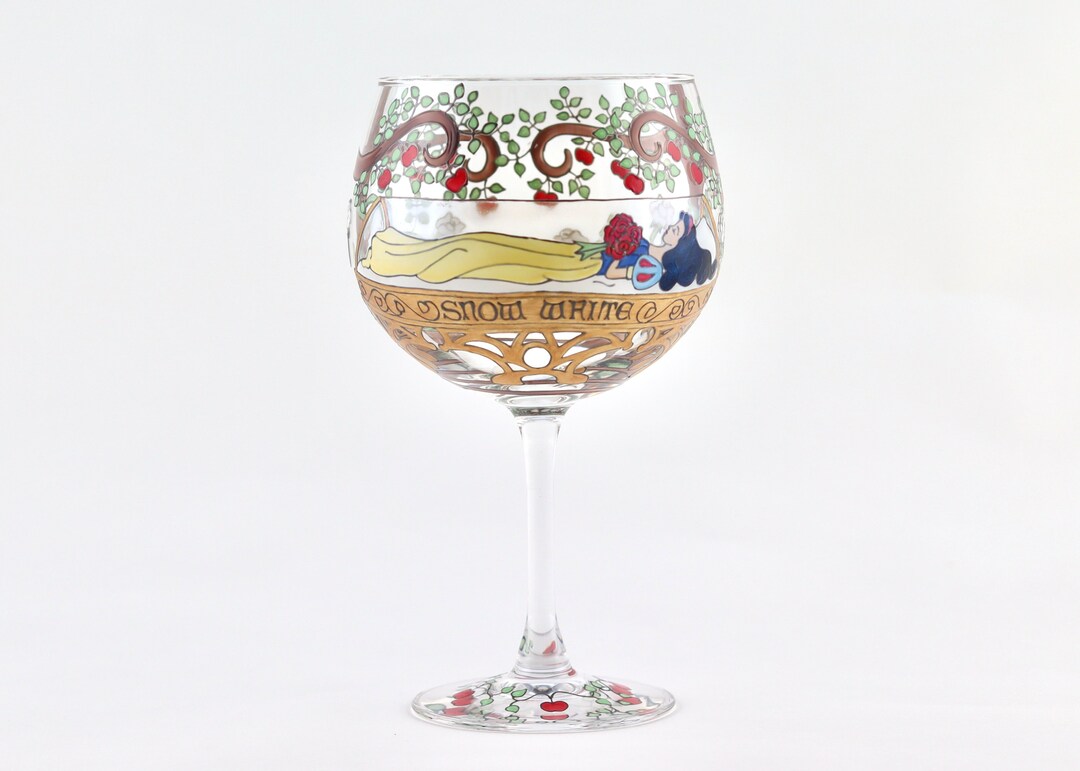 Snow White Gin Goblet - Etsy